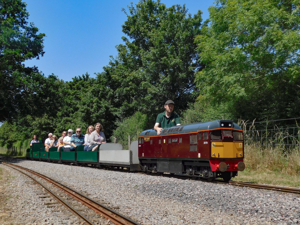 Internal Combustion & Electric Locomotives